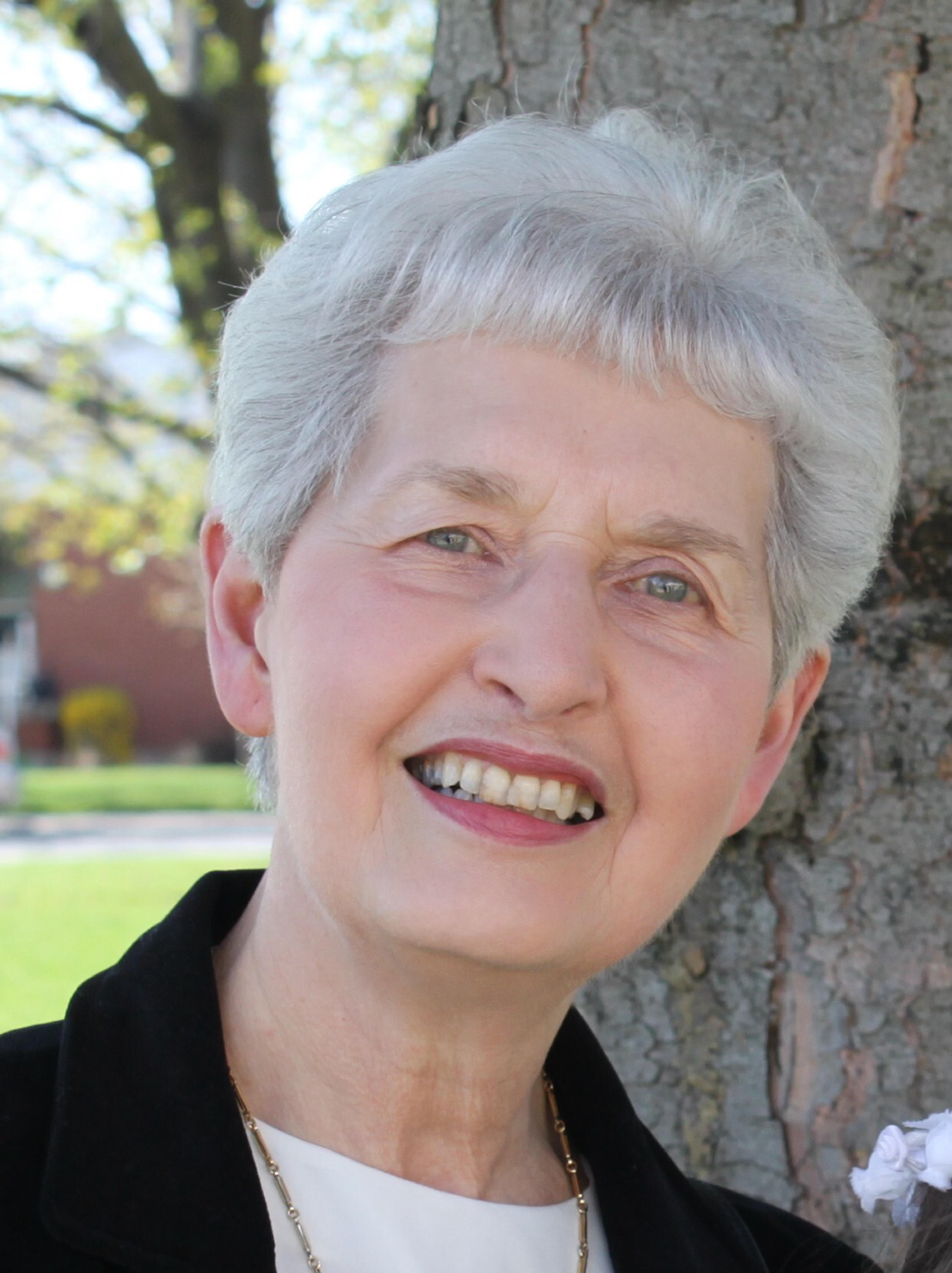 Carmela Kelly (1931-2024) – My Second Running Life